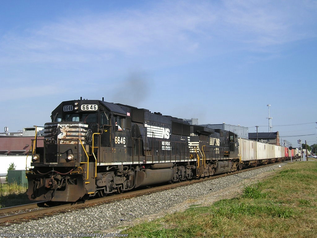 NS 6646 On NS 295 Eastbound